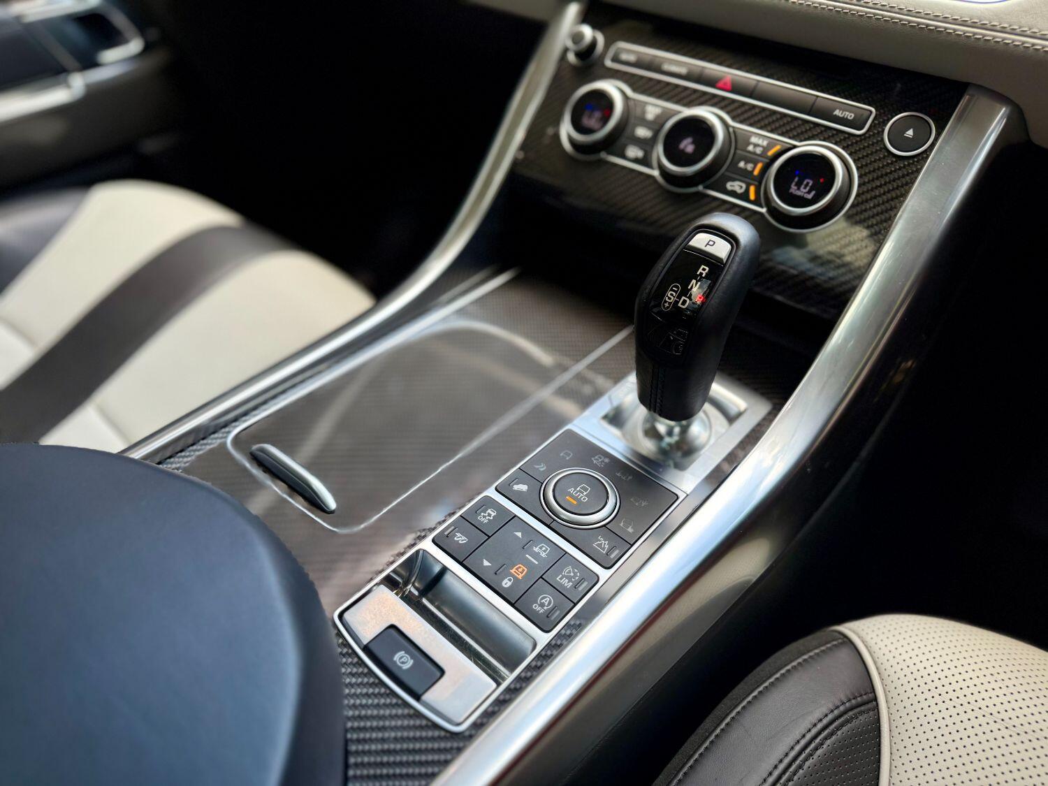 Used LAND ROVER RANGE ROVER SPORT 2017 Blue for sale - £34850 in ...