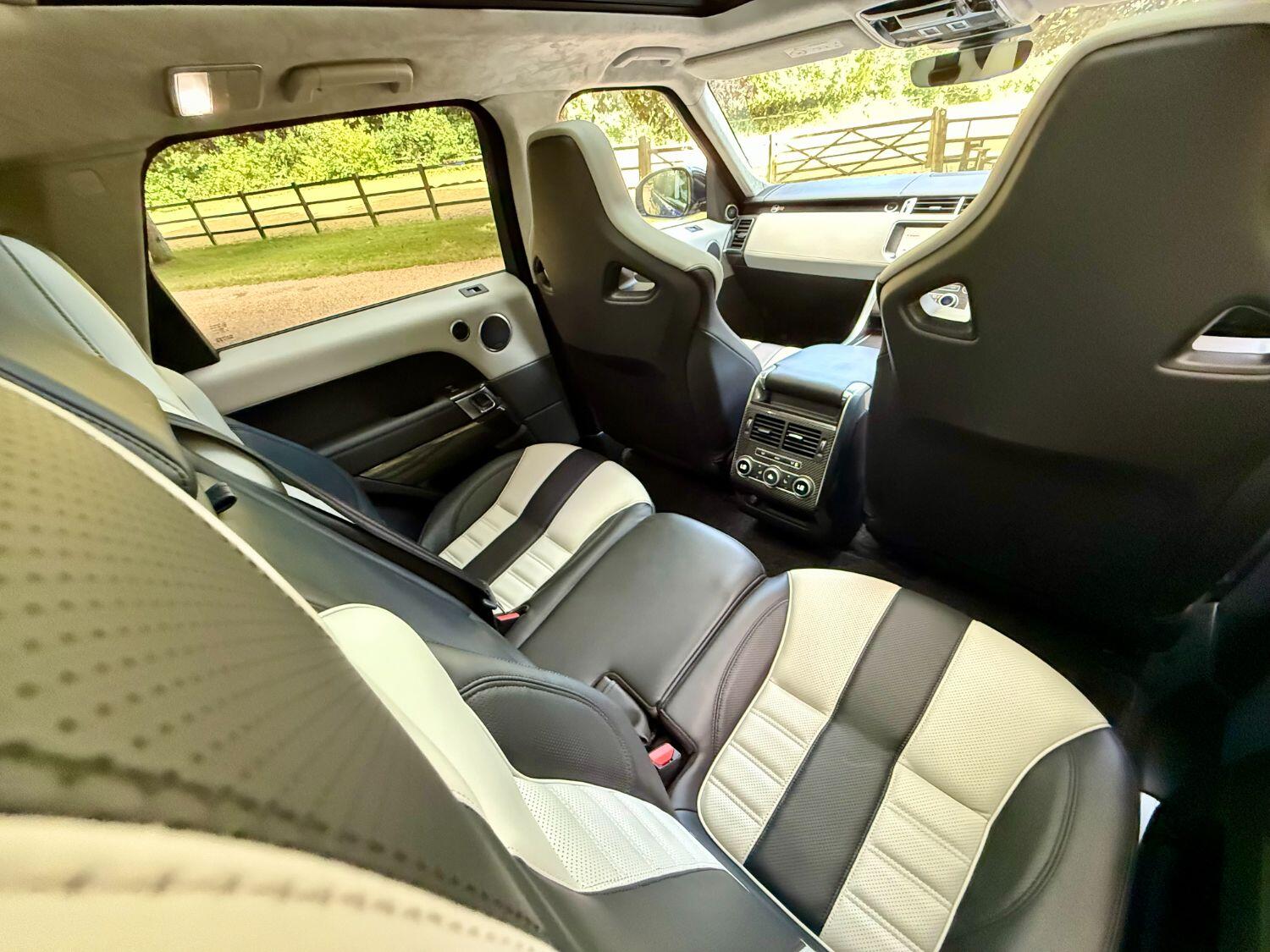 Used LAND ROVER RANGE ROVER SPORT 2017 Blue for sale - £34850 in ...